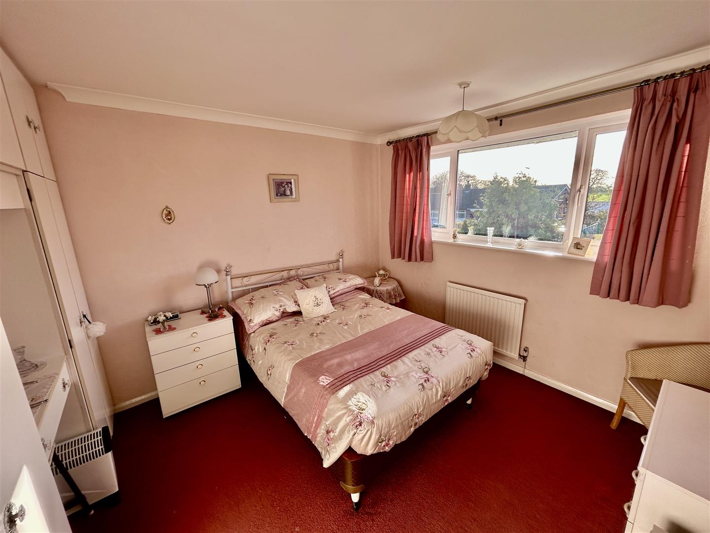 28, Inveresk Road, Malpas, SY14 7ED | Estate Agents & Auctioneers